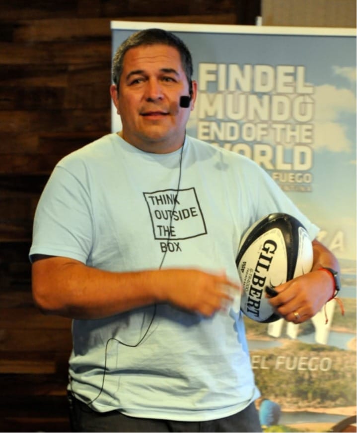 LE RUGBY FORMATIF. L'entraîneur de rugby et les outils pour optimiser ...